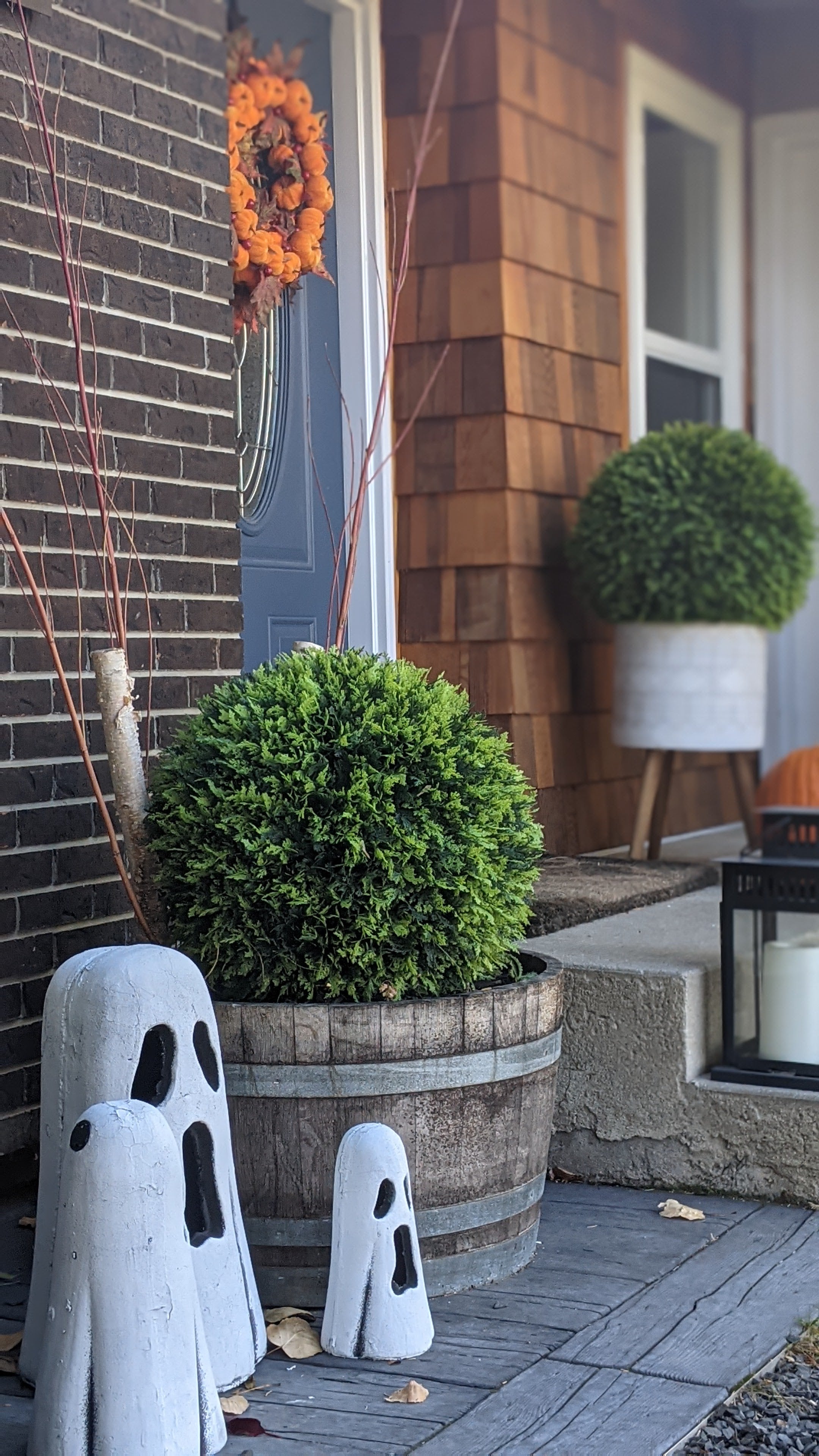 Create Stunning Displays Throughout The Year – 365 Curb Appeal